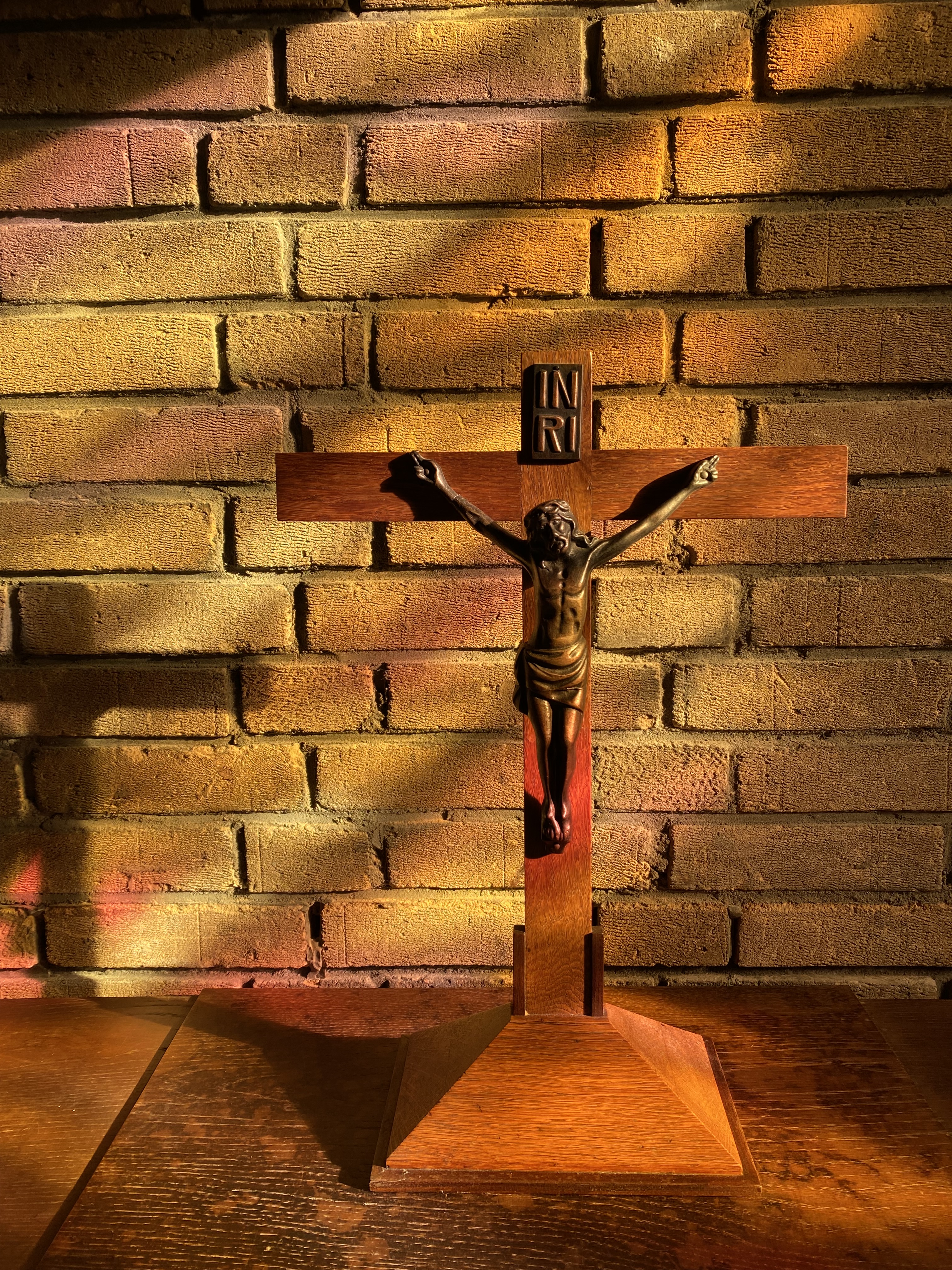 Corner cross | Utrecht Journal